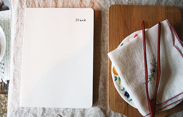 MochiThings: Blank Plain Notebook