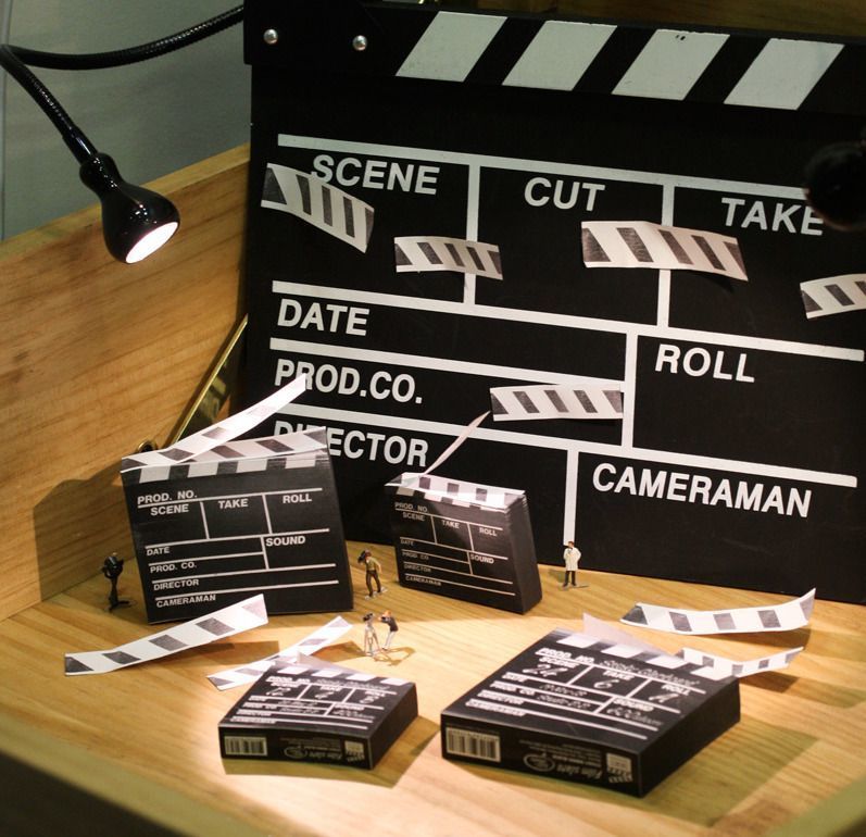 MochiThings: Film Slate Sticky Note
