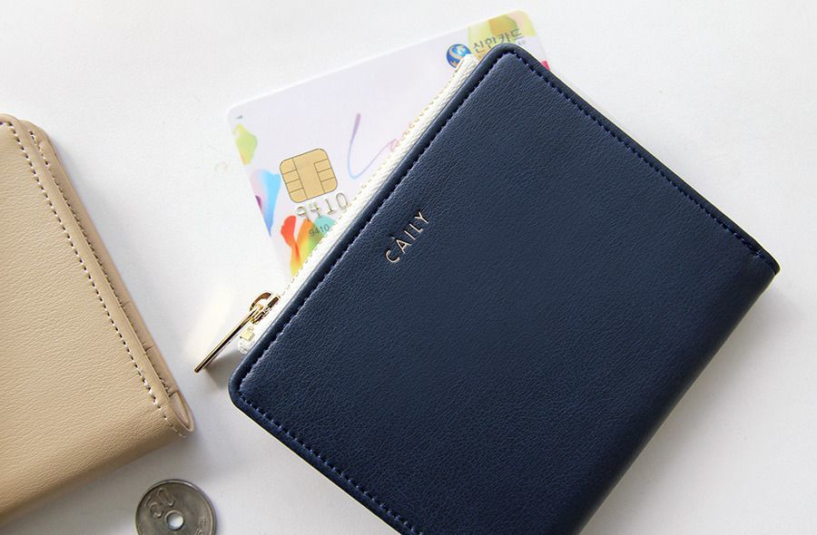 MochiThings: Caily Leather Wallet