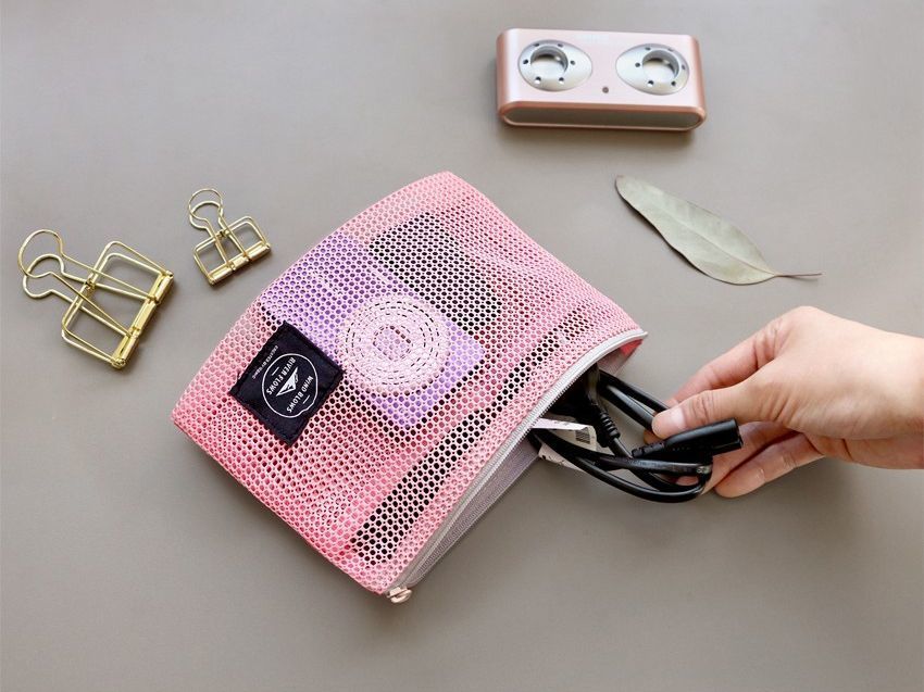 MochiThings: Mesh Multi Pouch