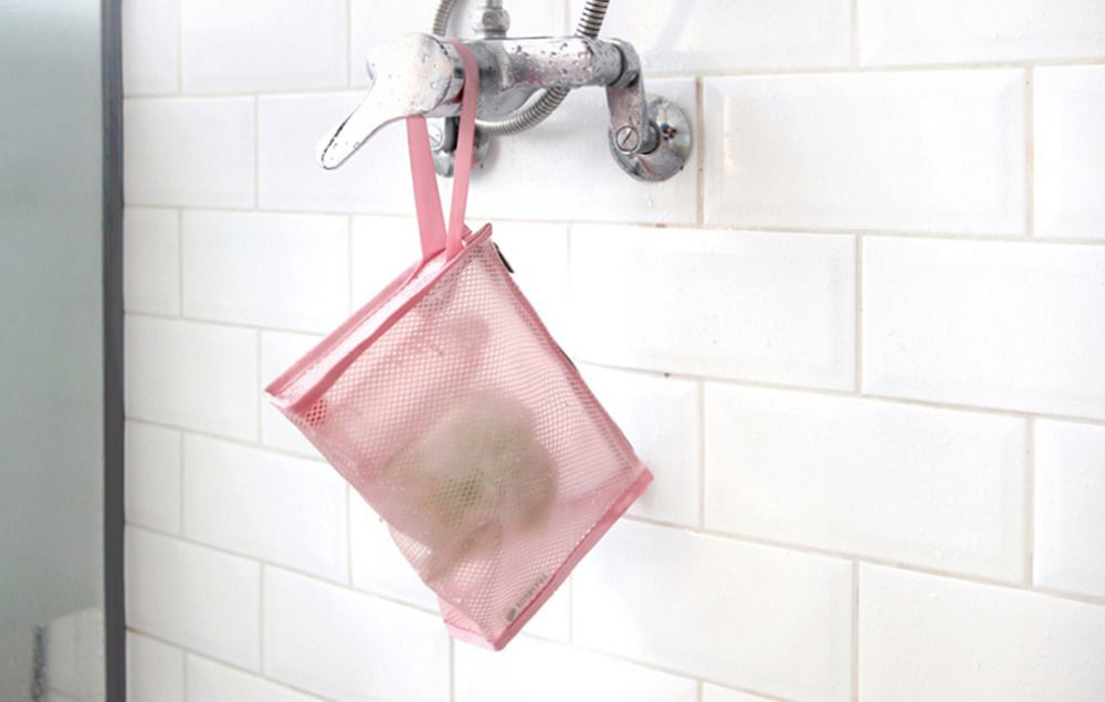 MochiThings: Medium Coated Mesh Pouch