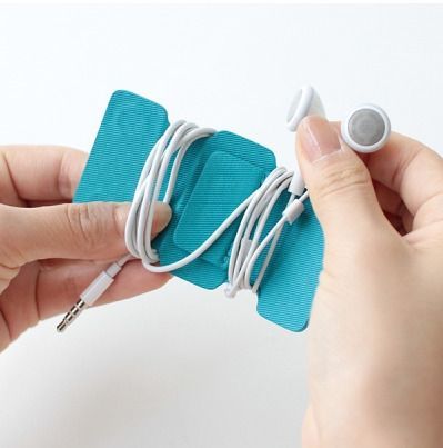 MochiThings: Leather Earphone Winder