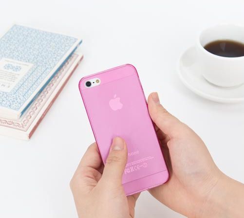 MochiThings: Colorful Hard Shell iPhone 5 Case