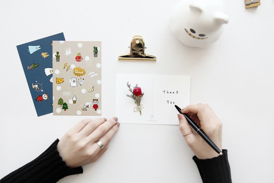 MochiThings: Ghost Pop Postcard