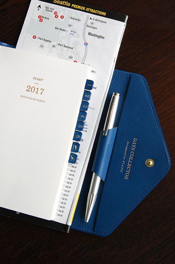 MochiThings: 2017 Days Collector Diary Wallet