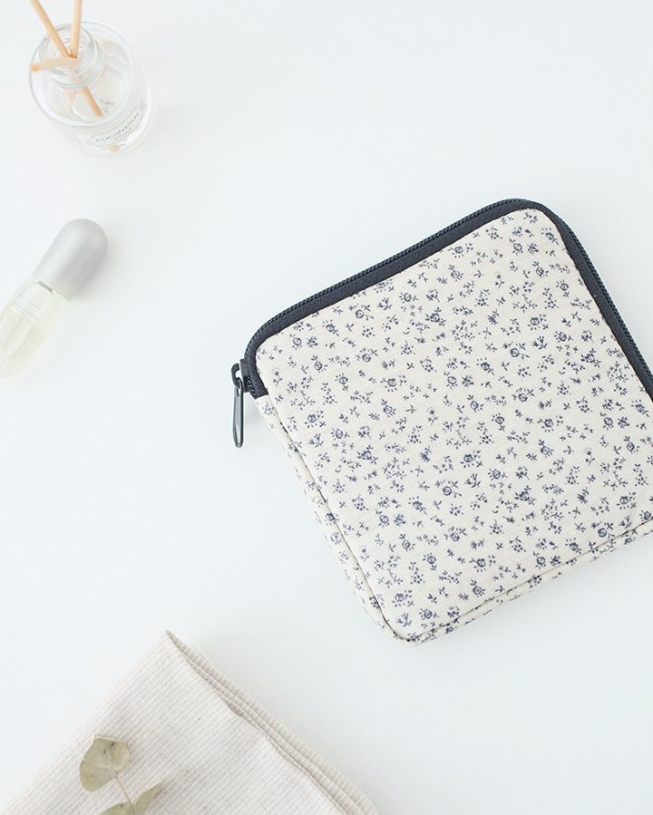 MochiThings: Warm Breeze Mini Pattern Pouch