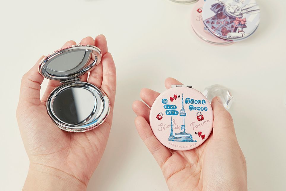 MochiThings: Fairy Tale Double-sided Handy Mirror