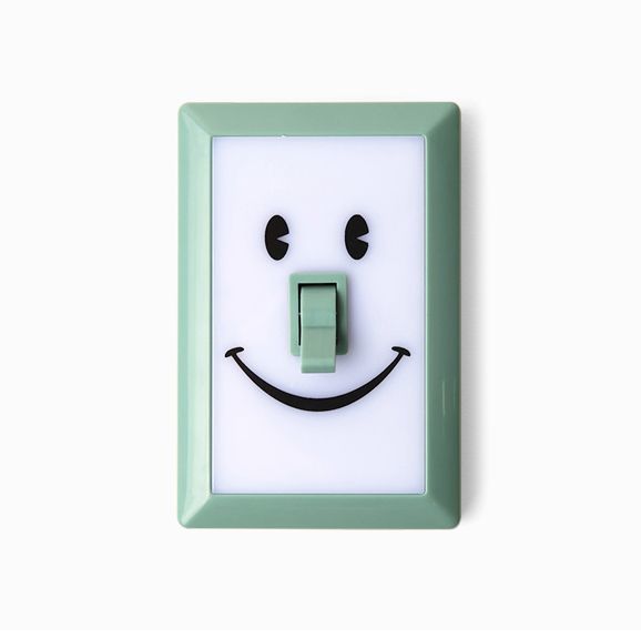 MochiThings: Smile Switch Deco Light