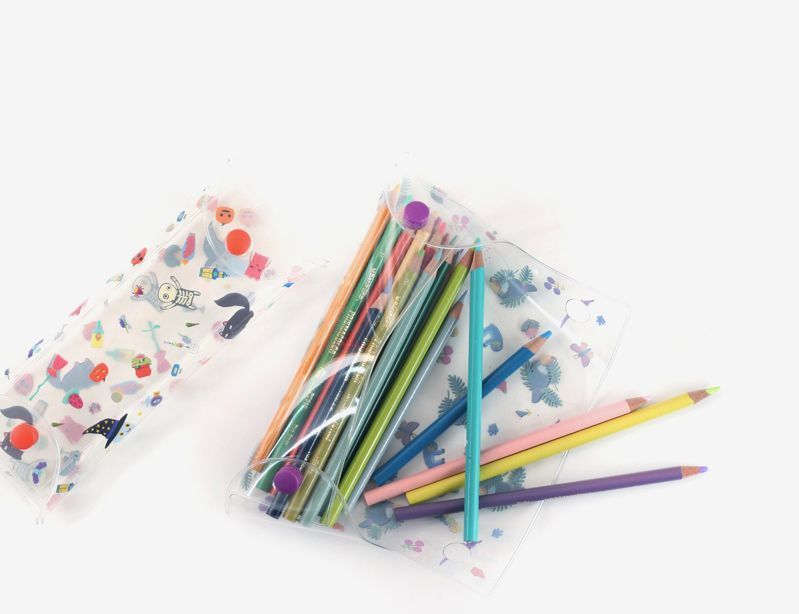 MochiThings: Transparent Pattern Folding Pen Case