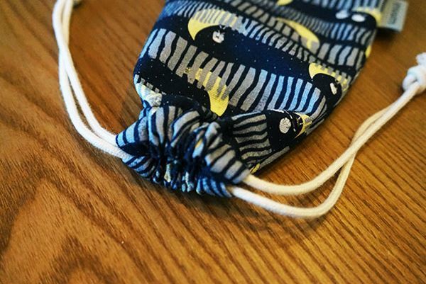MochiThings: GOM GOM Pattern Drawstring Pouch