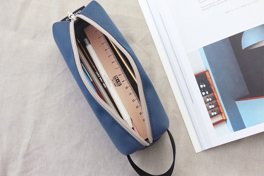 MochiThings: Basic Handy Pen Pouch