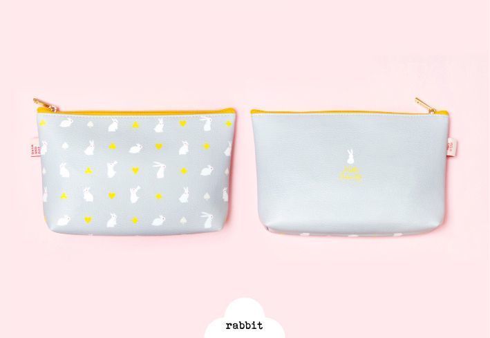 MochiThings: Hello Beauty Pouch