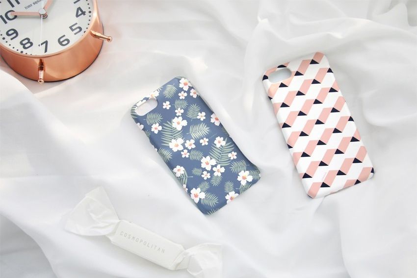 MochiThings: Iconic Pattern iPhone 7 Case