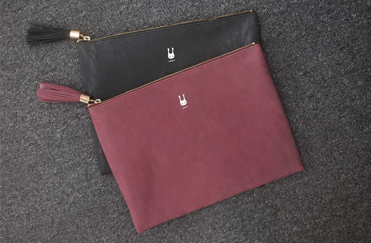 MochiThings: Lookit Tassel Leather Clutch