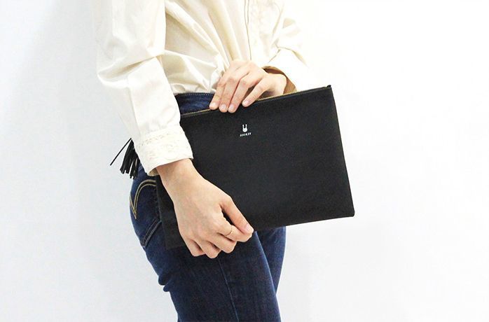 MochiThings: Lookit Tassel Leather Clutch