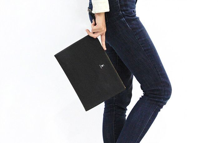 MochiThings: Lookit Tassel Leather Clutch