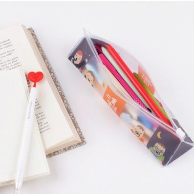 MochiThings: Clean Triangle Pencil Case