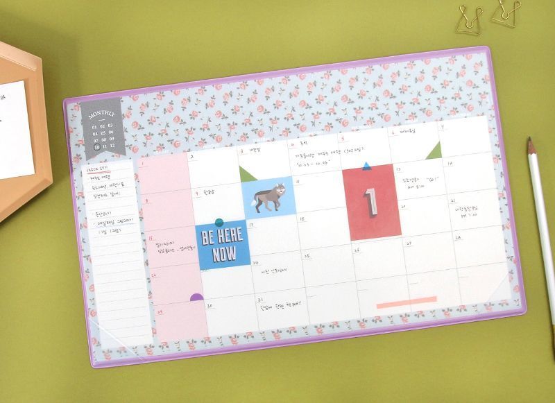 MochiThings: Mellow Pattern Desk Pad