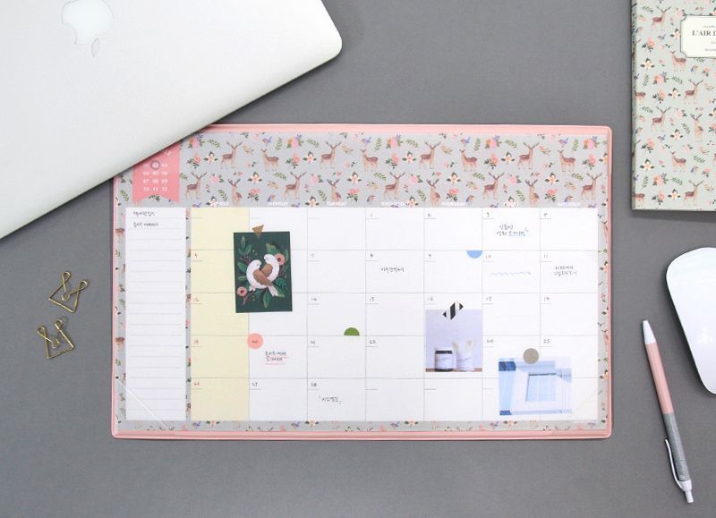 MochiThings: Mellow Pattern Desk Pad