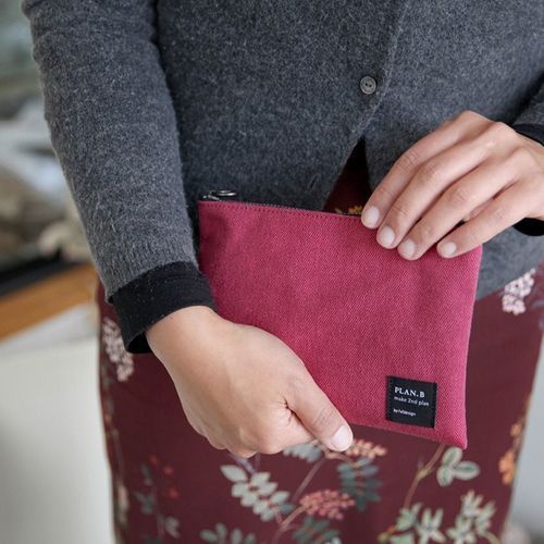 MochiThings: Plan B Medium Slim Pouch