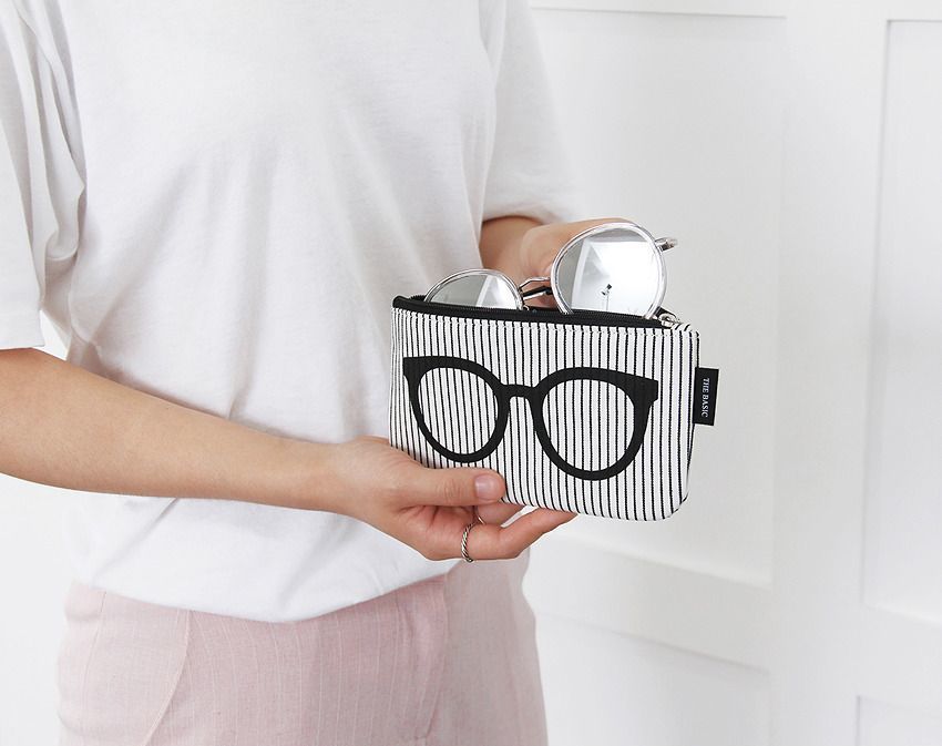 MochiThings: Cotton Glasses Pouch