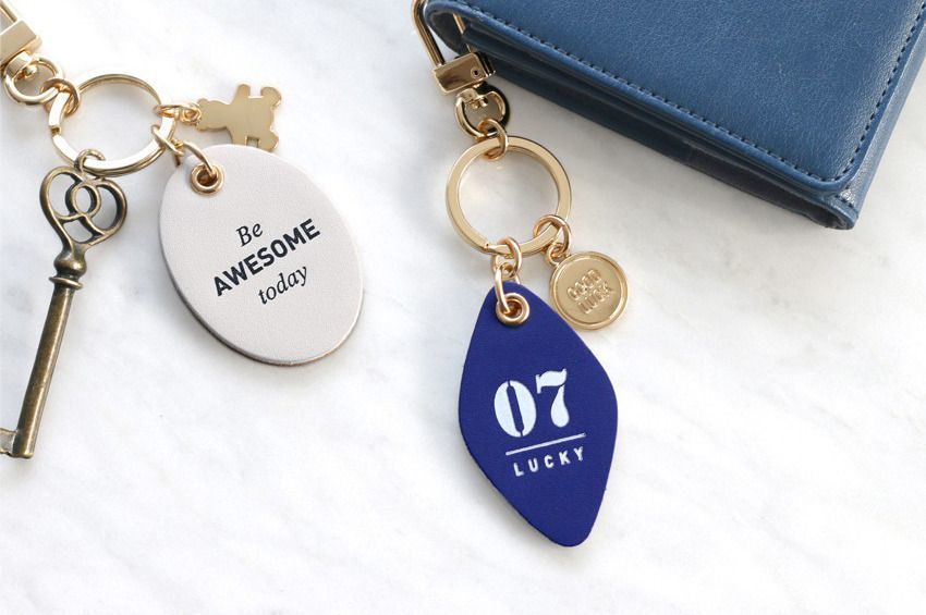 MochiThings: Genuine Leather Message Key Holder