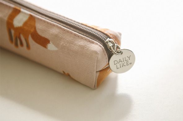 MochiThings: Dailylike Petit Pen Case