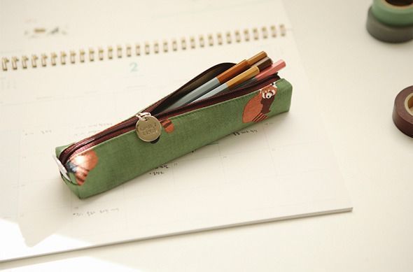 MochiThings: Dailylike Petit Pen Case