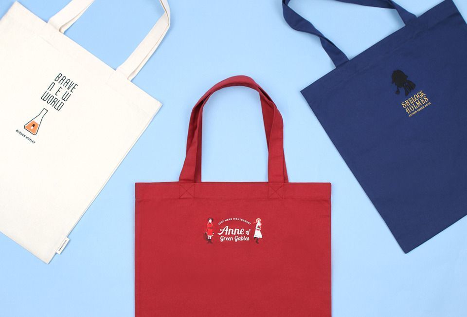 MochiThings: Literature Canvas Bag