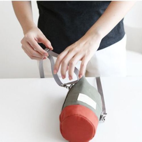 MochiThings: Fleur Blanche Bottle Strap