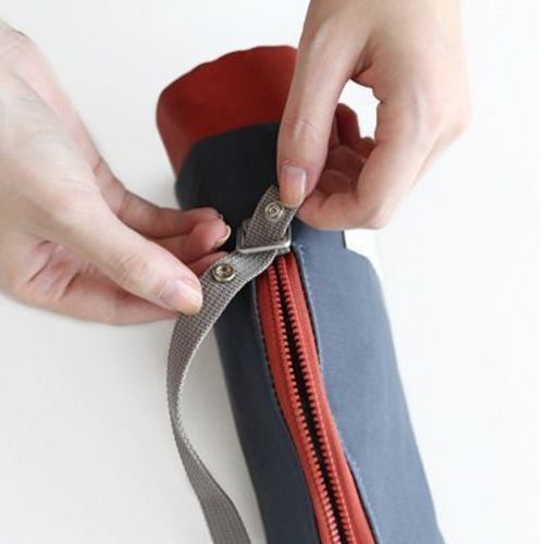 MochiThings: Fleur Blanche Bottle Strap