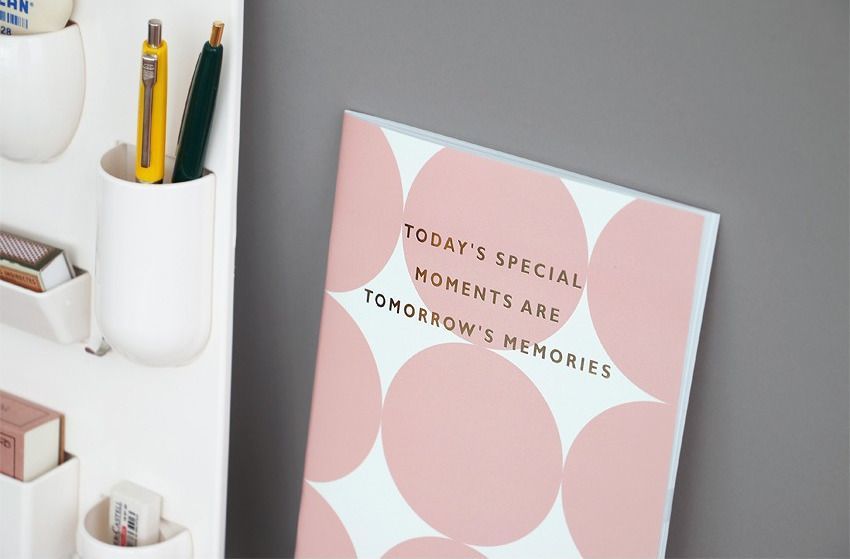 MochiThings: Iconic 1 Month Planner