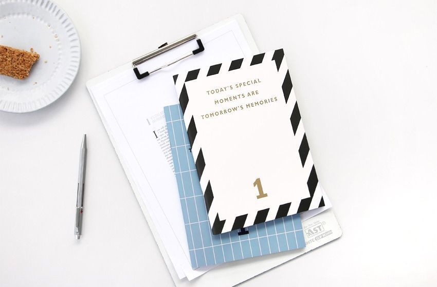 MochiThings: Iconic 1 Month Planner