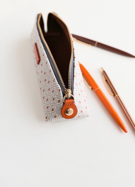 MochiThings: Retro Pattern Pen Case