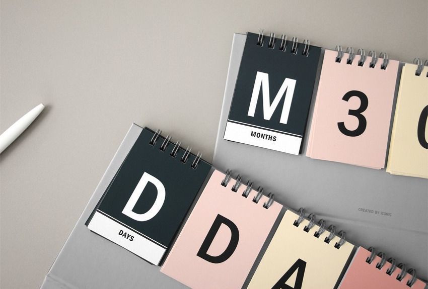 MochiThings: Iconic D-Day Standing Calendar