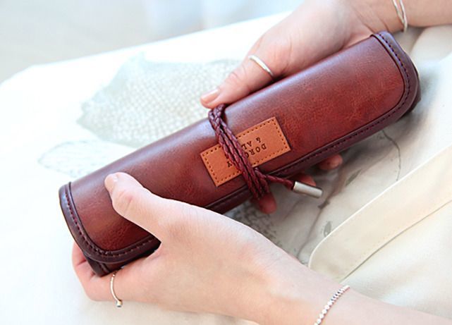 MochiThings: Dorothy & Alice Roll Pouch