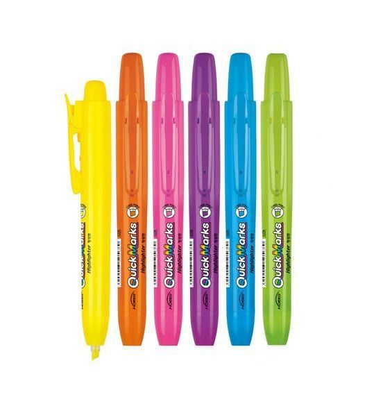 MochiThings: Medium Retractable Highlighter