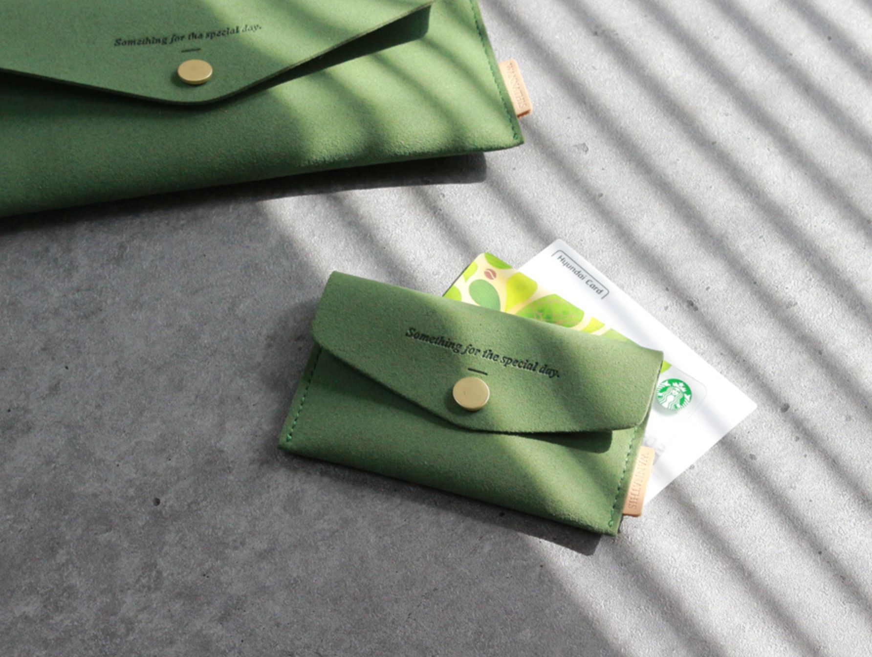 MochiThings: Chamude Mini Pouch