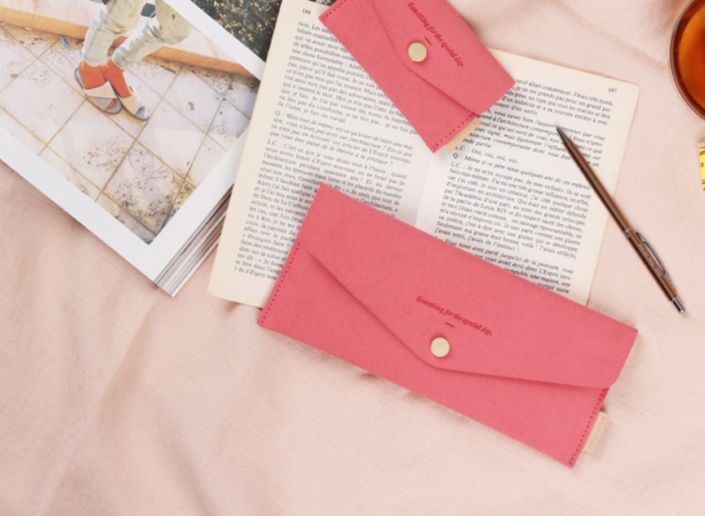 MochiThings: Chamude Flat Pouch