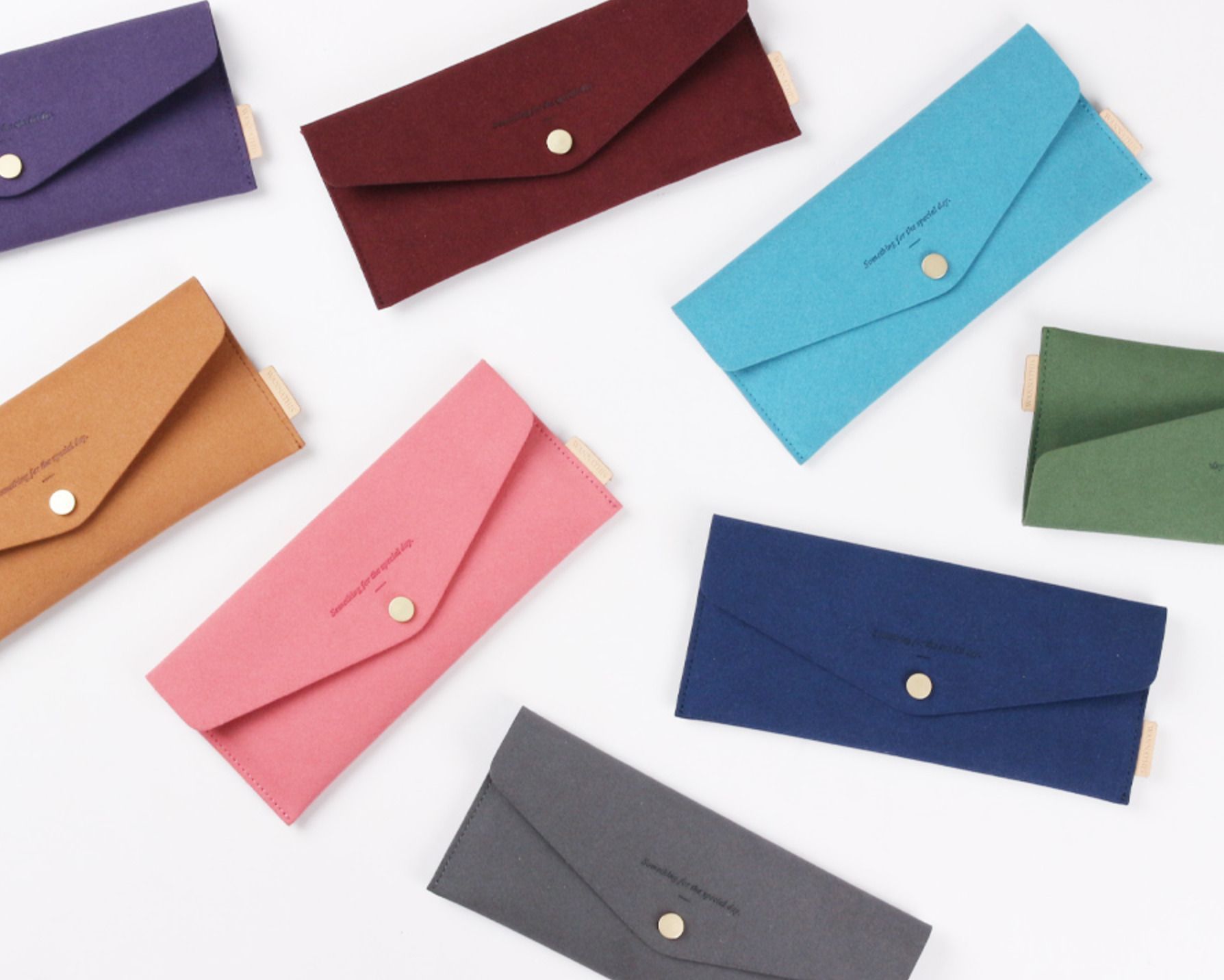 MochiThings: Chamude Flat Pouch