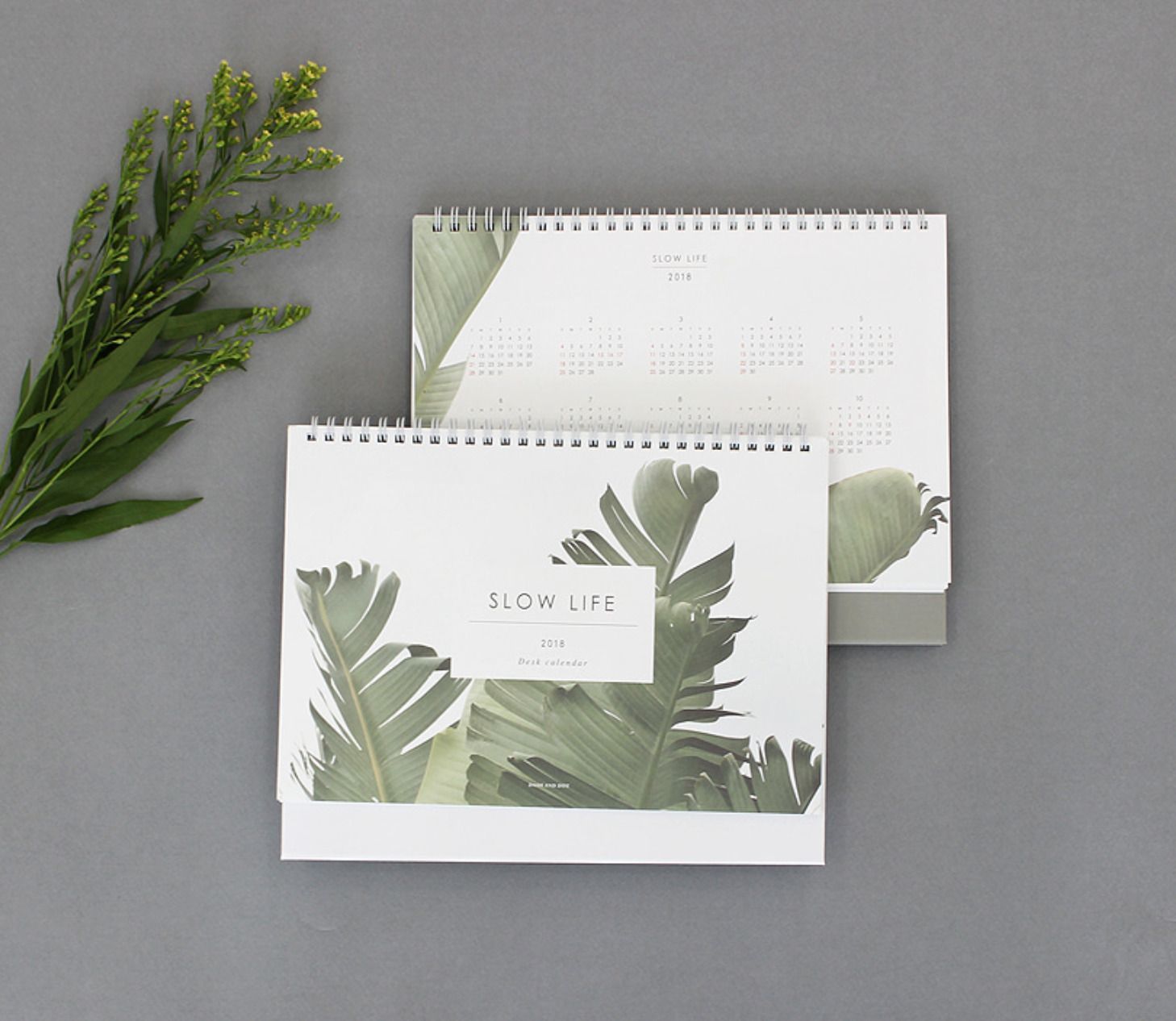 MochiThings: 2018 Slow Life Desk Calendar