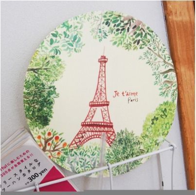 MochiThings: Paris Handy Fan