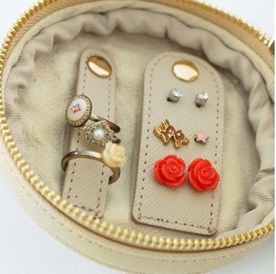 MochiThings: Mini Round Jewelry Pouch