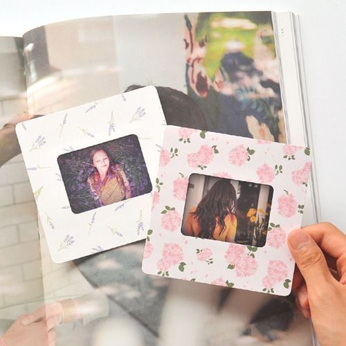 MochiThings: 18pcs Floral Instax Mini Frame Set