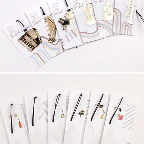 MochiThings: Gold Musical Instrument Bookmark