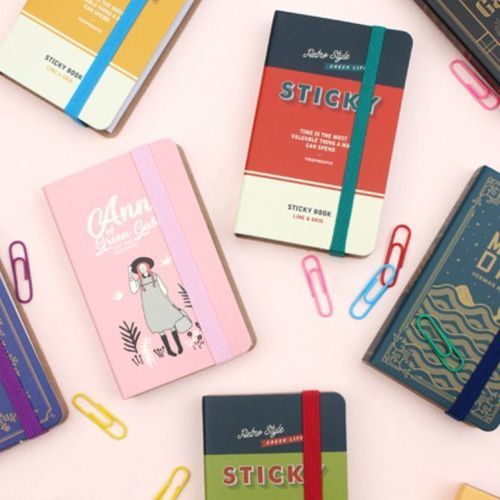 MochiThings: Literature Sticky Notebook