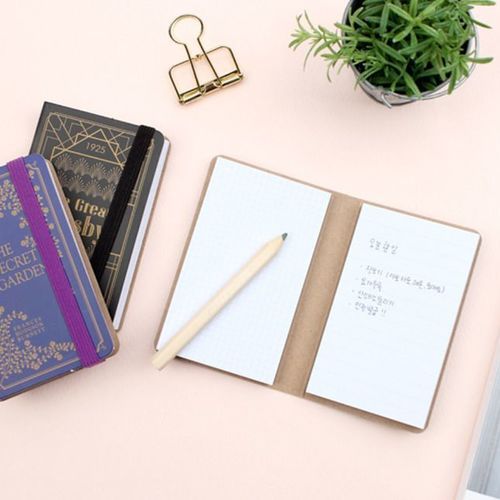 MochiThings: Literature Sticky Notebook