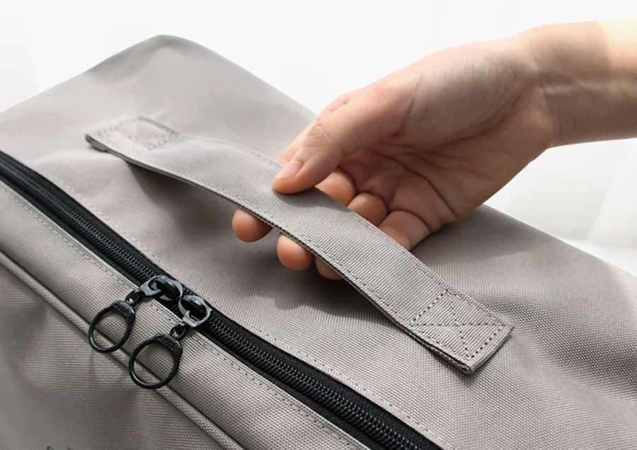 MochiThings: Wind Blows Travel Bag