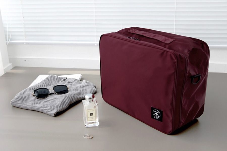 MochiThings: Wind Blows Travel Bag