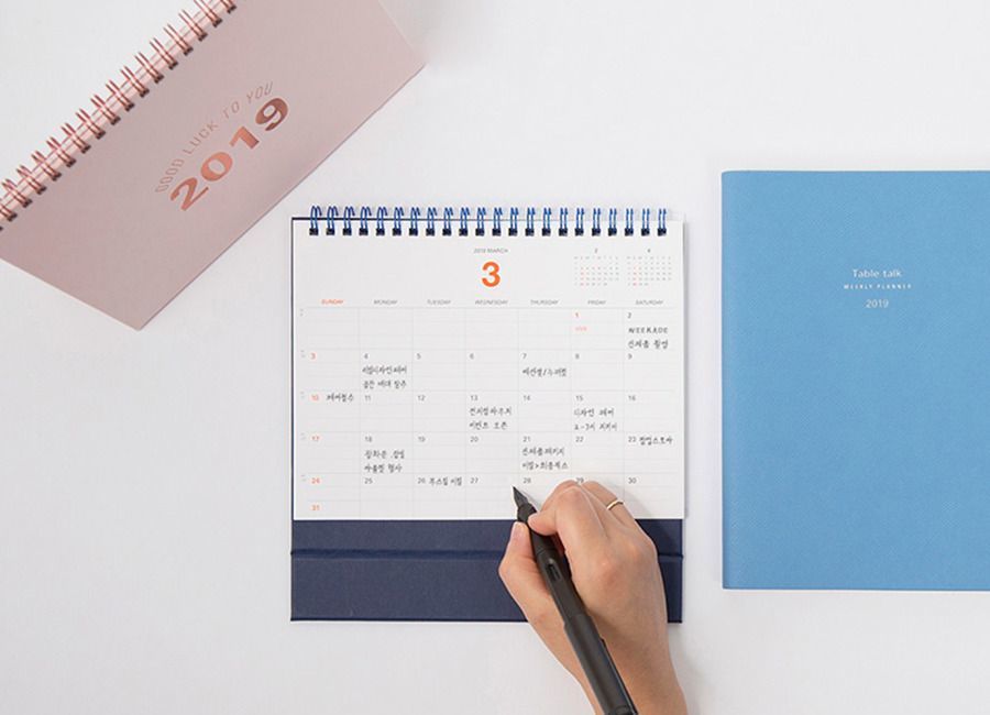 MochiThings: 2019 Table Talk Calendar Planner